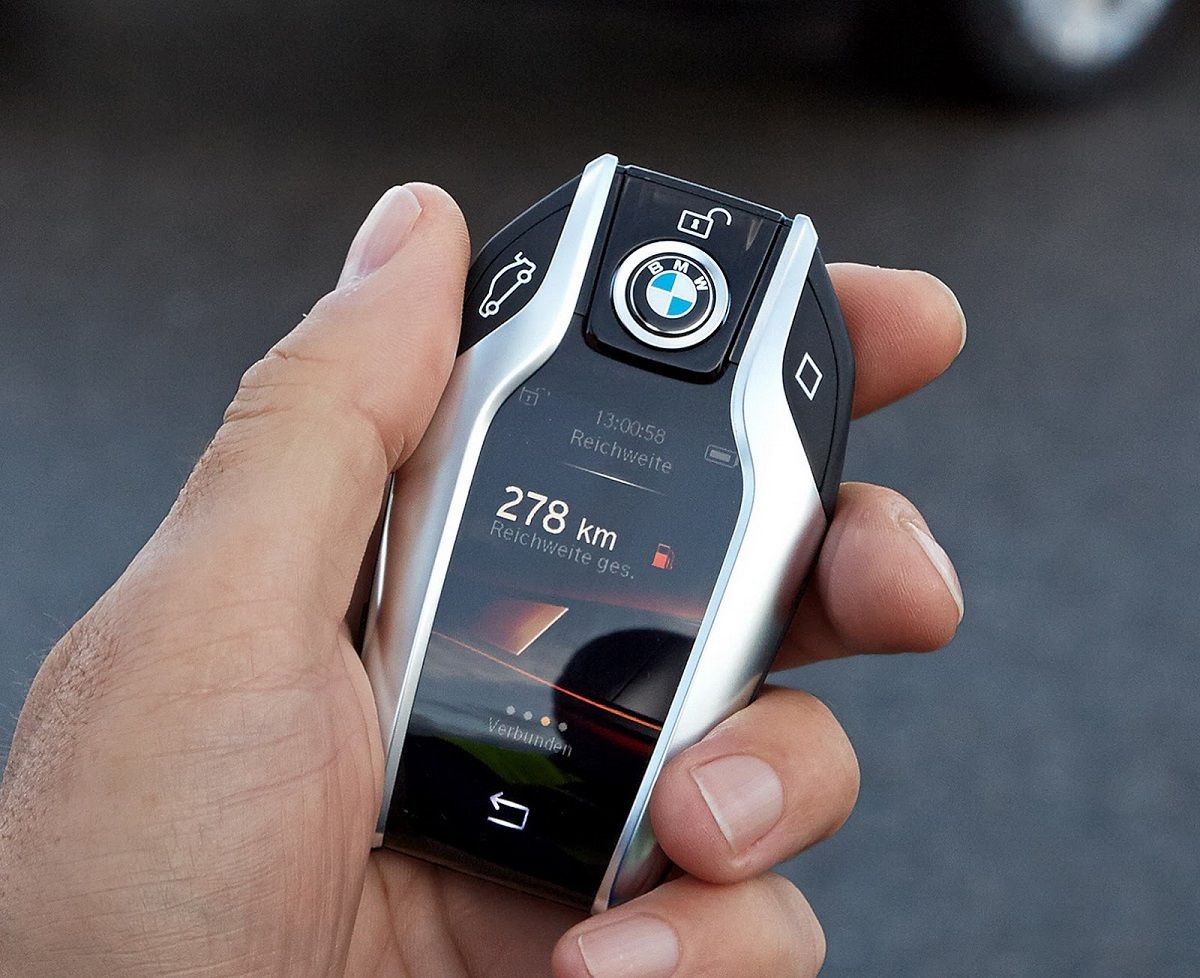 15 Coolest Car Key Fobs We'd Love To Collect