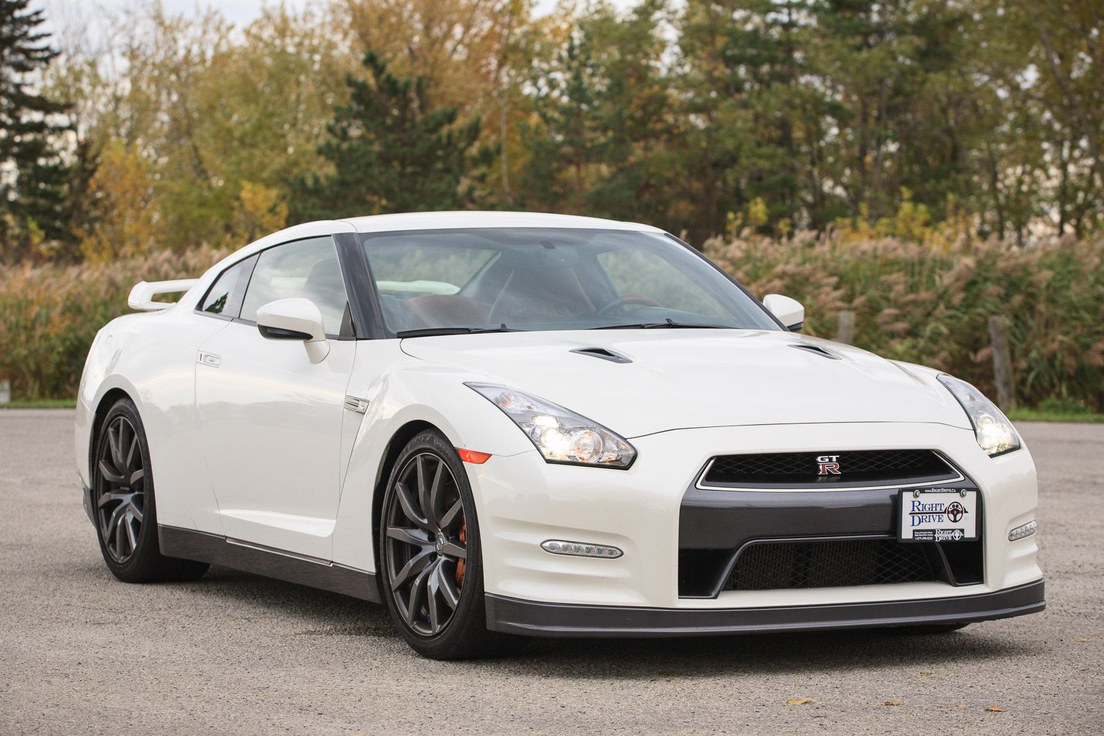 14 Pics Showing The Nissan GTR's Evolution
