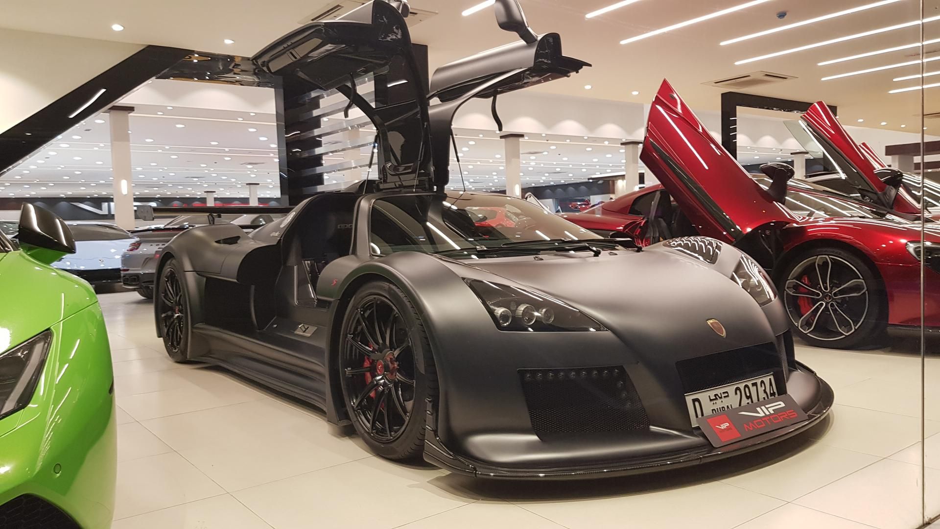 15 Sports Cars With A Top Speed Too Fast For Their Own Good