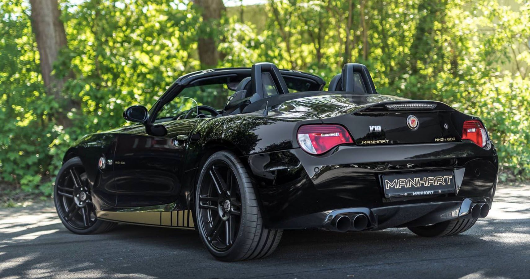 BMW Z4 Gets Monstrous S85 V10 Engine Swap