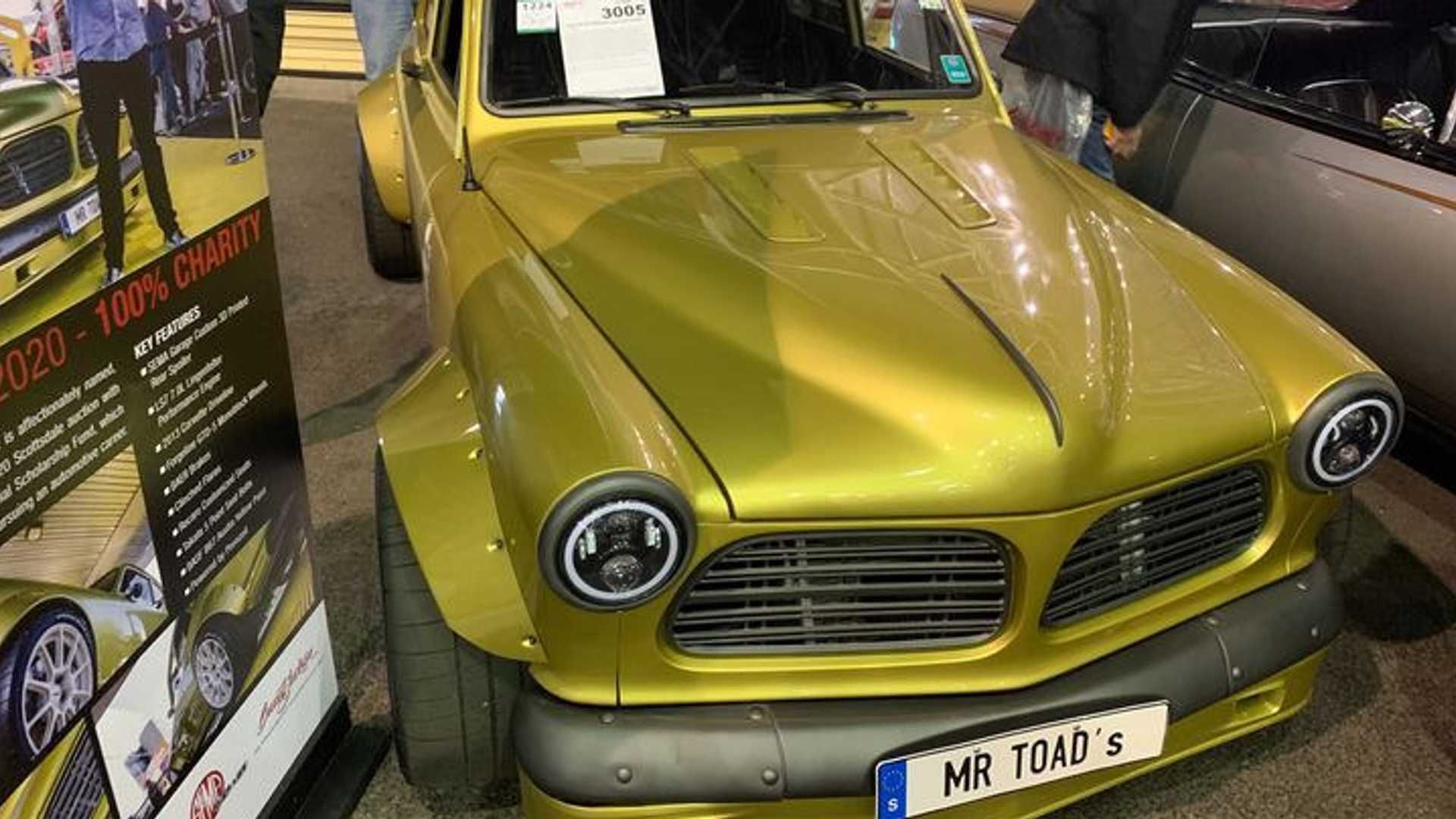 15 Sick Photos Of People's Modified Old Cars