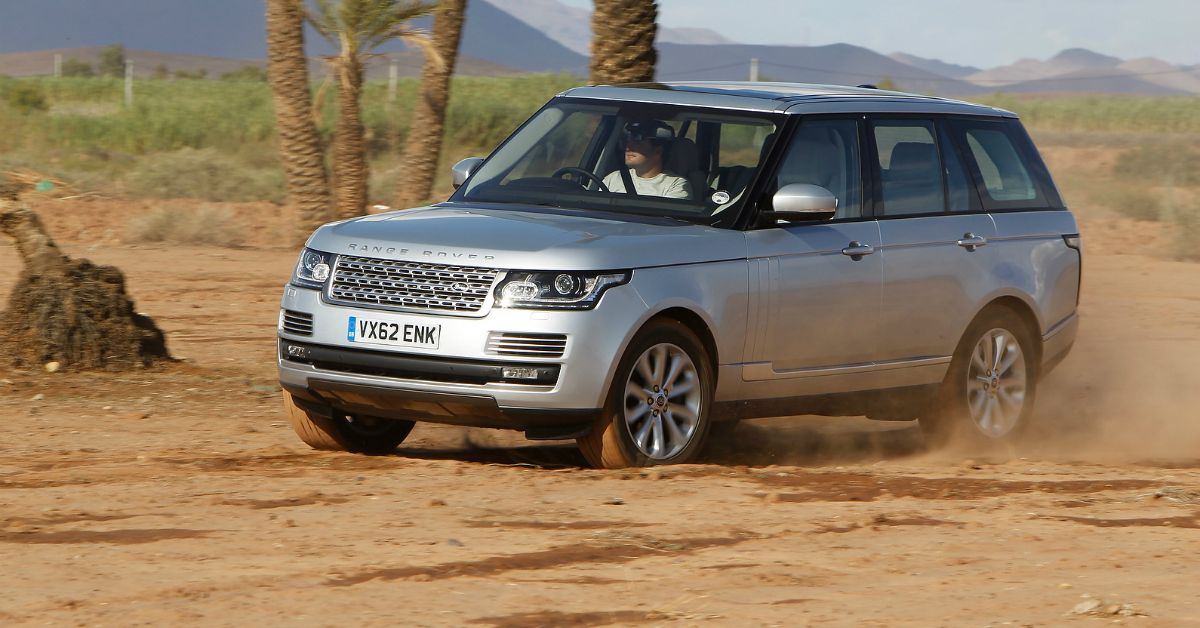 15 Reasons The 2020 Land Rover Range Rover Is The King Of The Road