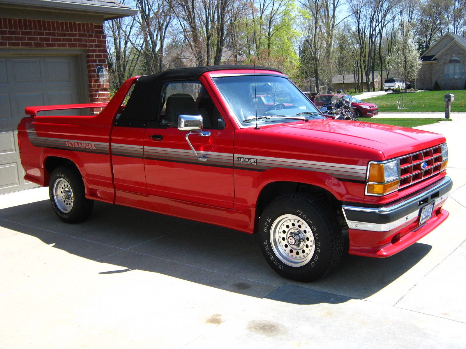 15 Pickup Trucks From The '90s That'll Increase In Value In 10 Years
