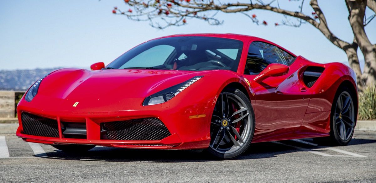 14 Most Memorable Mid-Engine Cars (And 5 Most Forgettable)