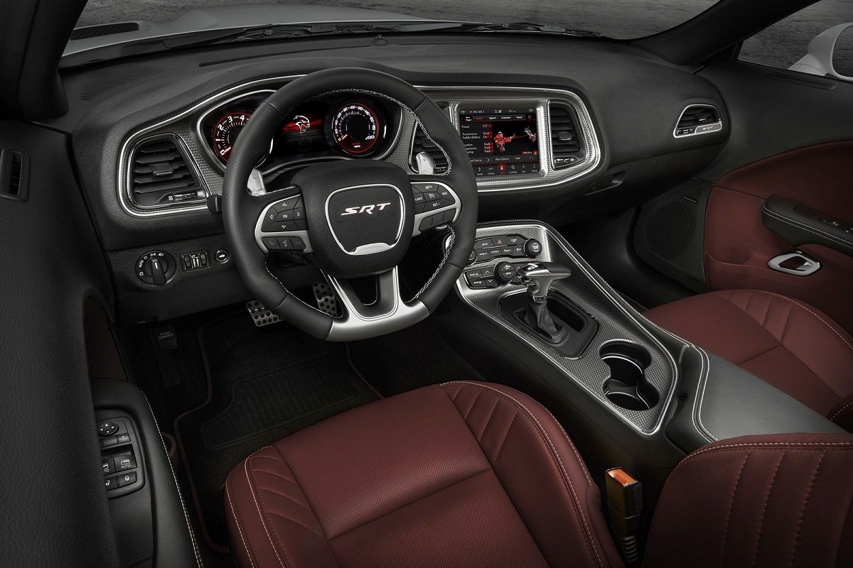 15 Things We Know About The Dodge Challenger SRT Hellcat Redeye