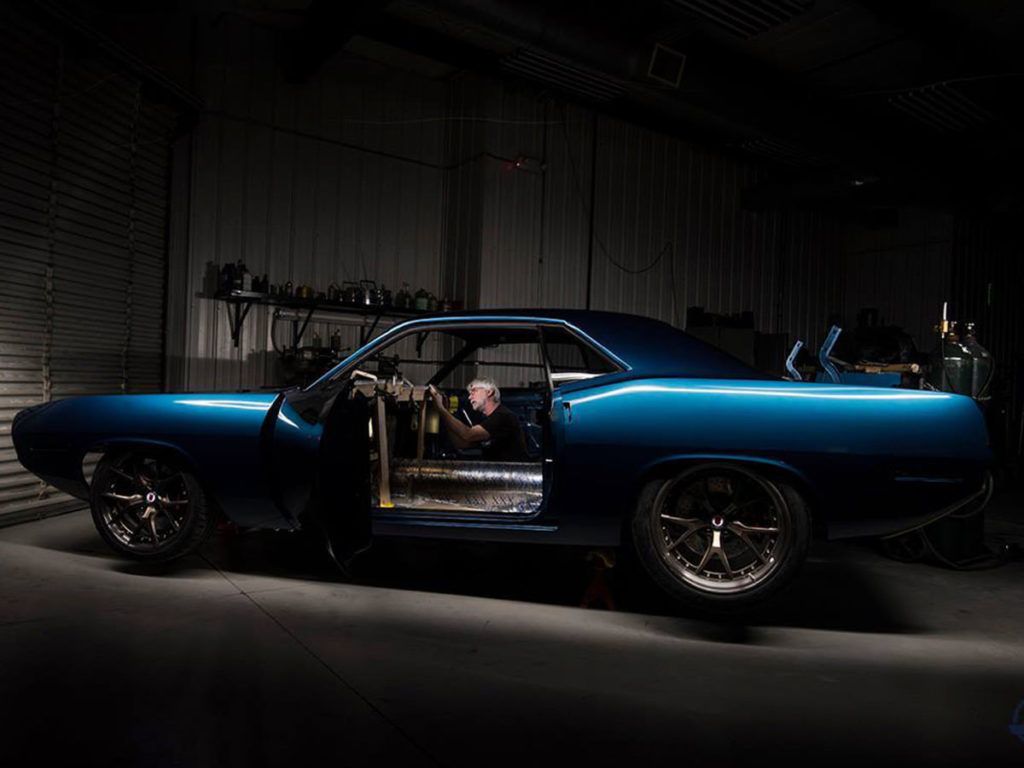 15 Surprising Facts About Kevin Hart's Long-Gone Plymouth Hemi 'Cuda