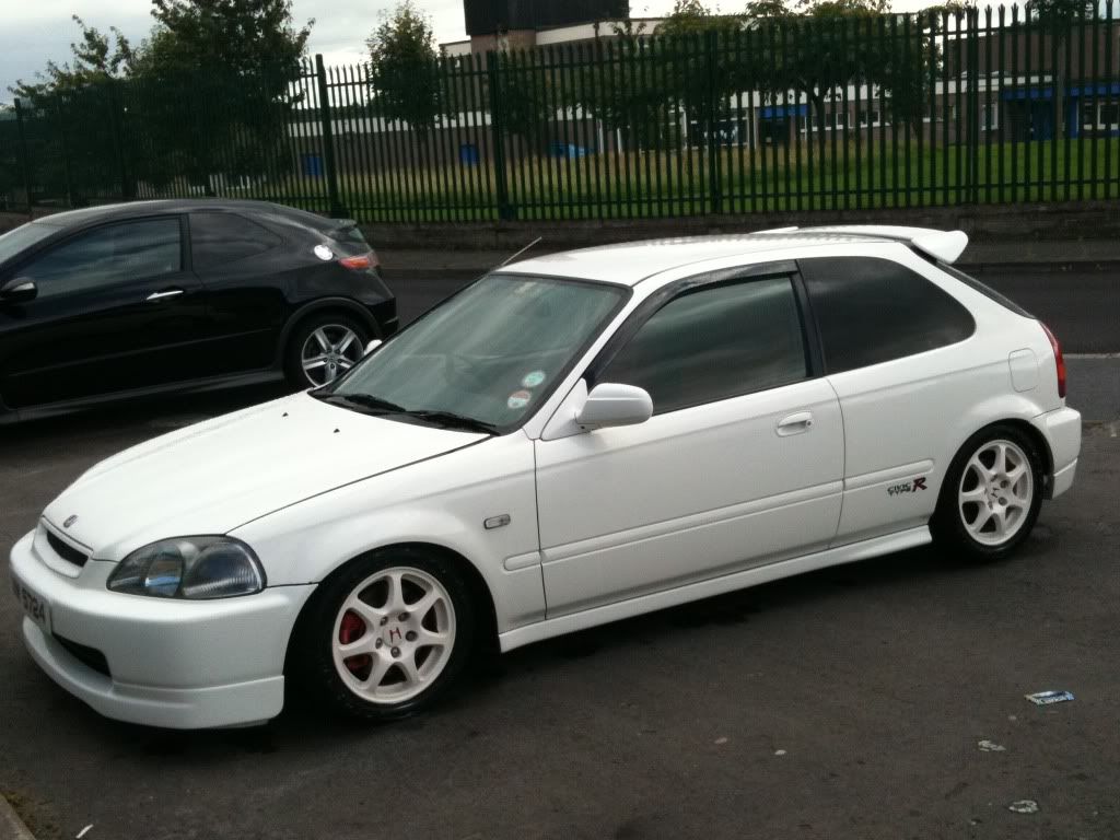 10 JDM Cars That You Absolutely Have To Modify (5 You Should Leave Stock)