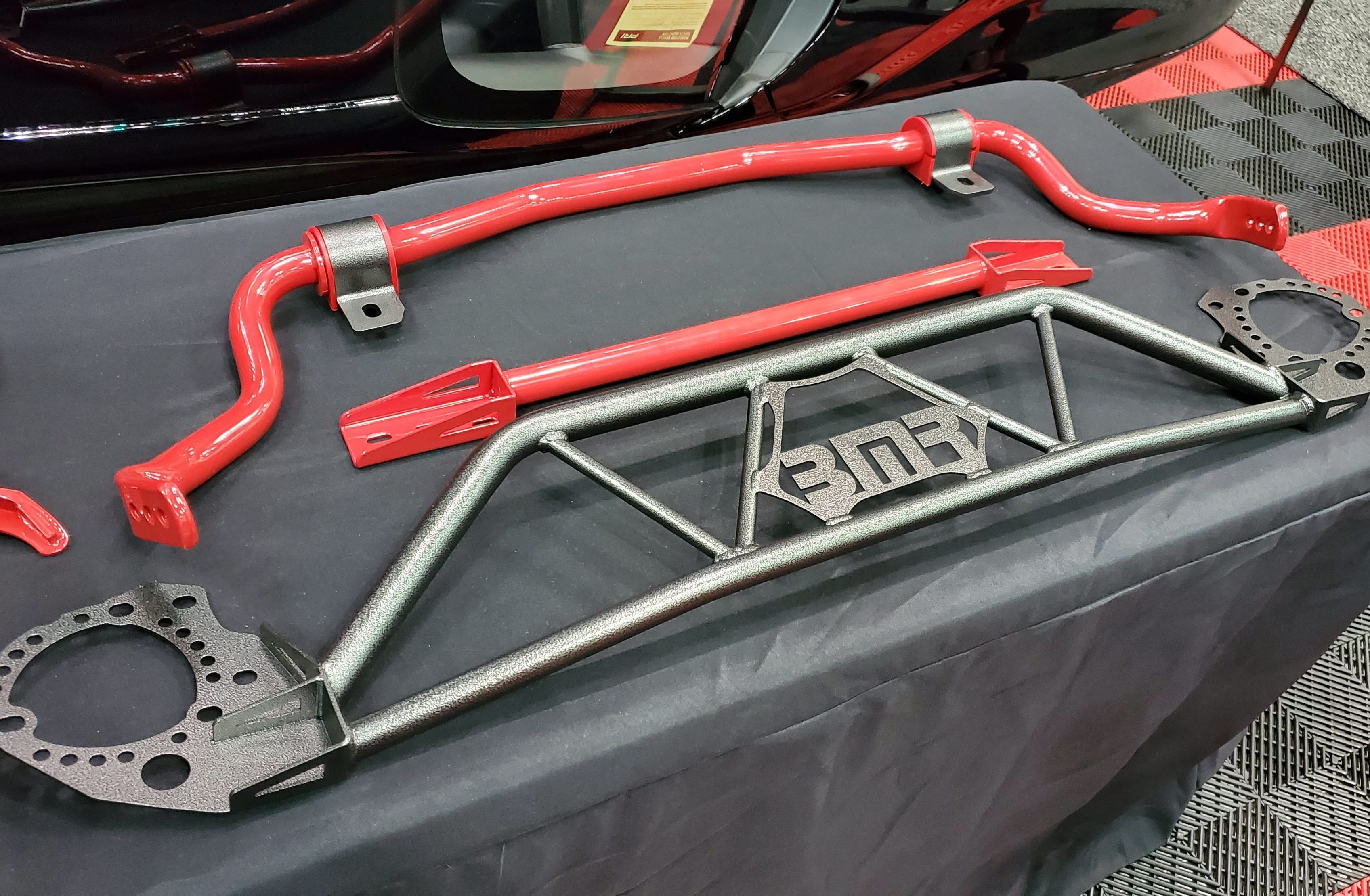 14 Insane Mods You Would Only Put On A Ford Mustang