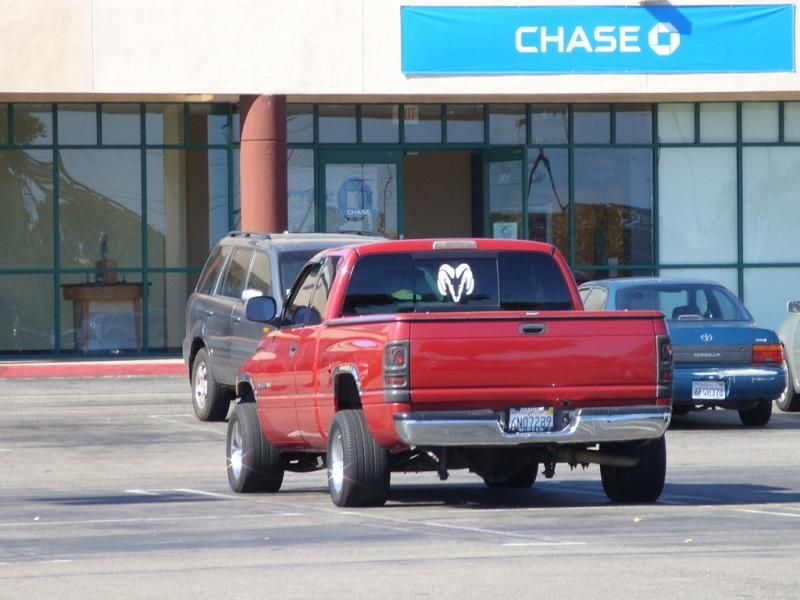 15 Disastrous Photos Of Stanced Trucks