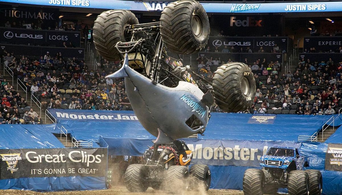 15 Action-Filled Fun Facts About Monster Truck Racing