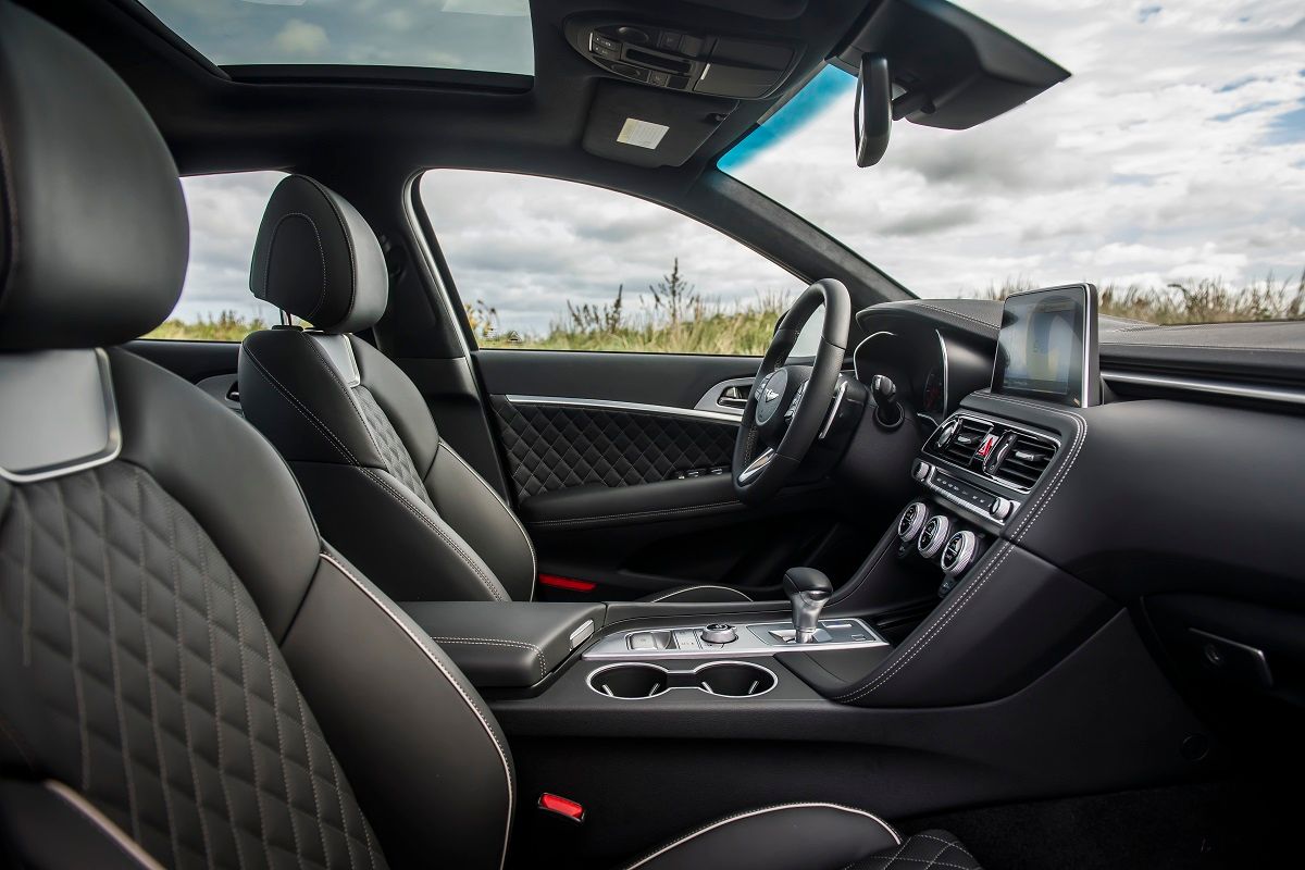 15 Things We Know About The New Genesis G70 3.3T Dynamic