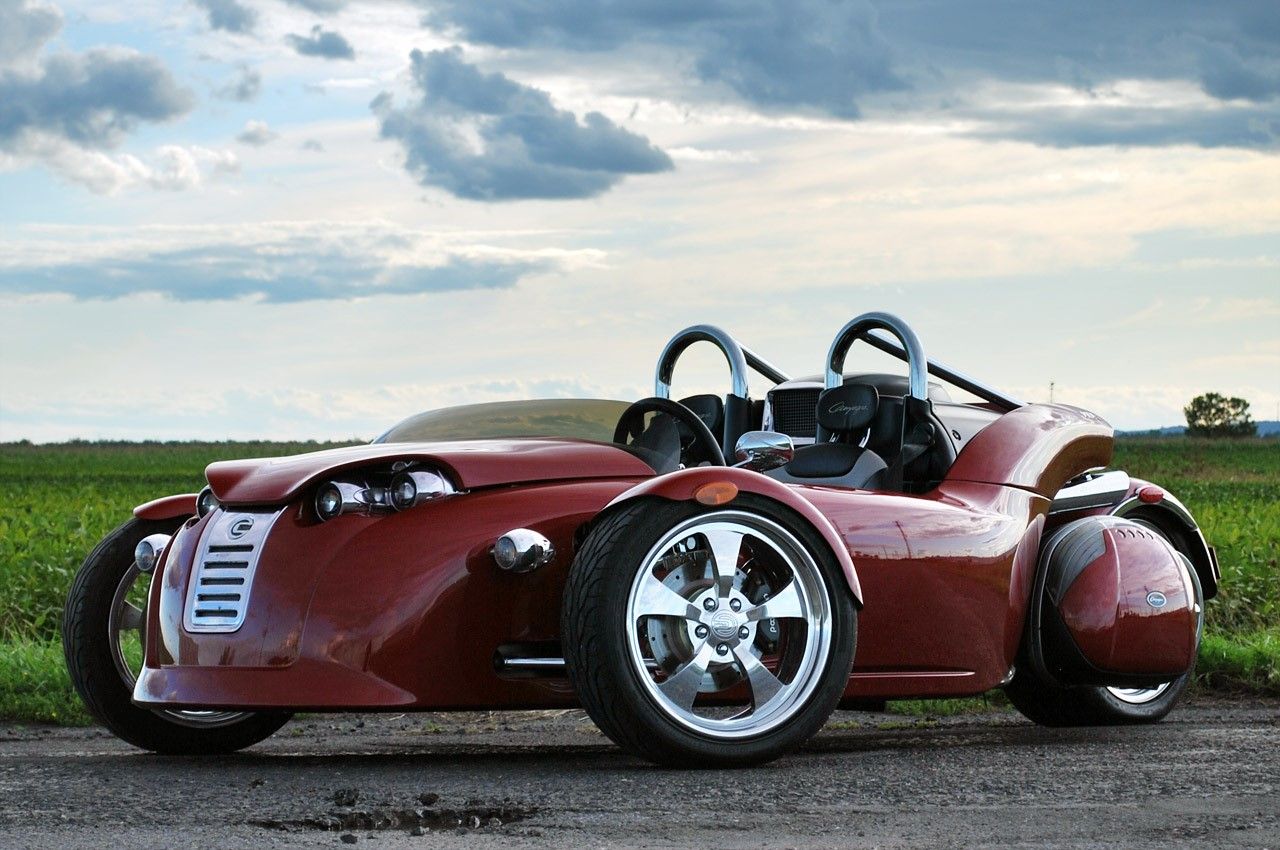 15 Sickest Three-Wheeled Cars You Never Knew About