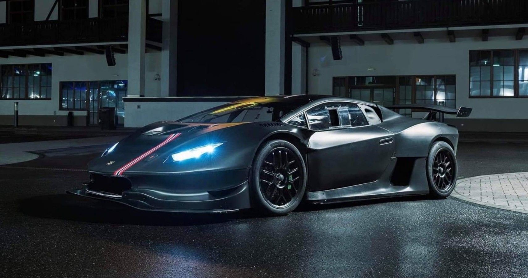 1,200 HP Custom Lamborghini Huracan Up for Sale