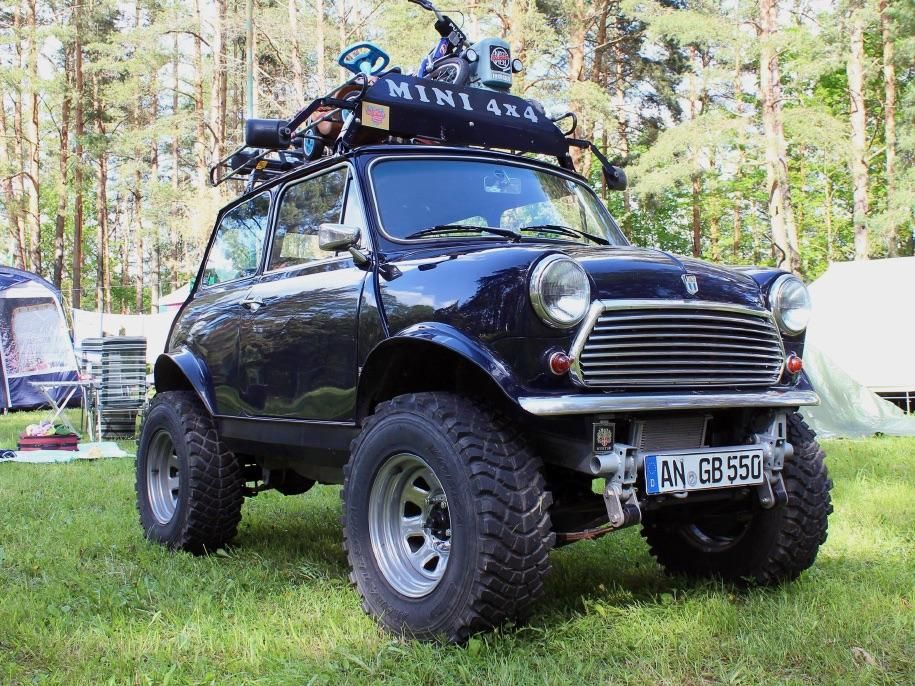 15 Intriguing Photos Of Normal Cars Modified As Off-Roaders
