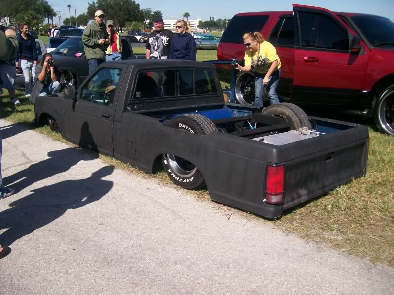 15 Disastrous Photos Of Stanced Trucks