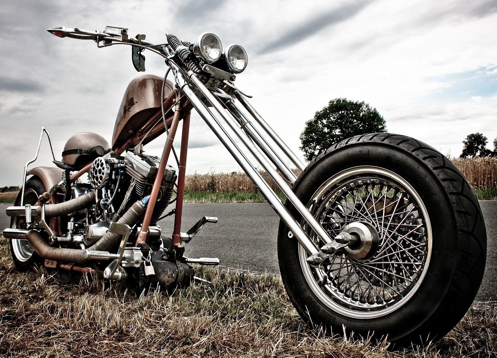 15 Photos Of Choppers That Will Get Your Motor Running