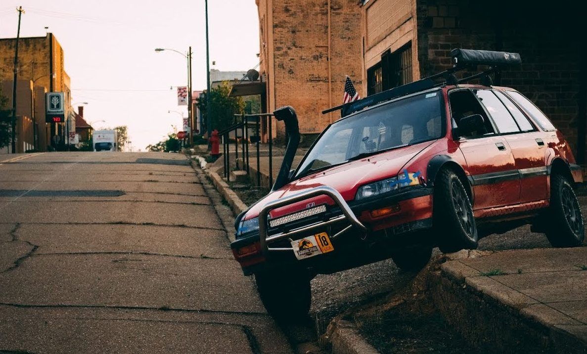 15 Intriguing Photos Of Normal Cars Modified As Off-Roaders