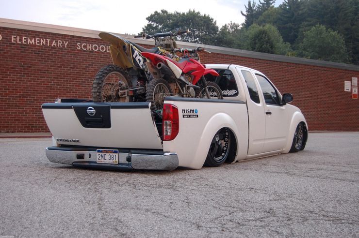 15 Disastrous Photos Of Stanced Trucks