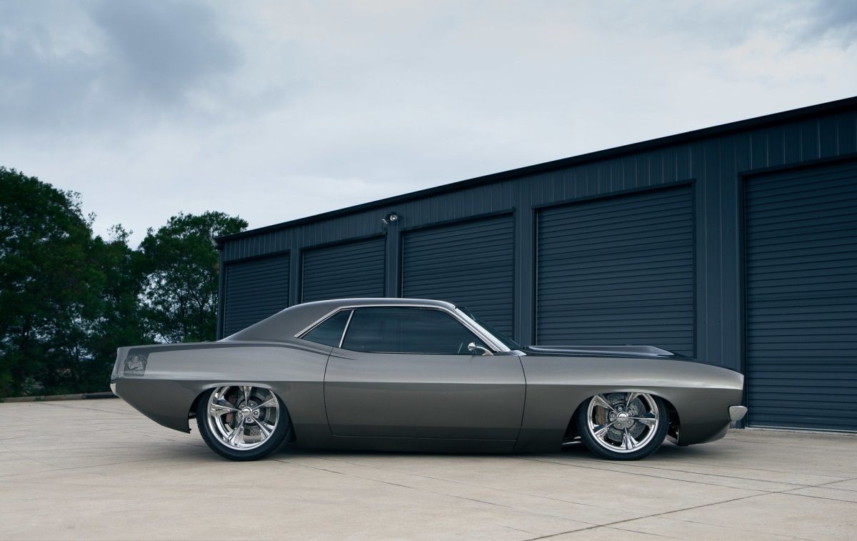 Check Out These Awesome Pics Of Modified 'Cudas