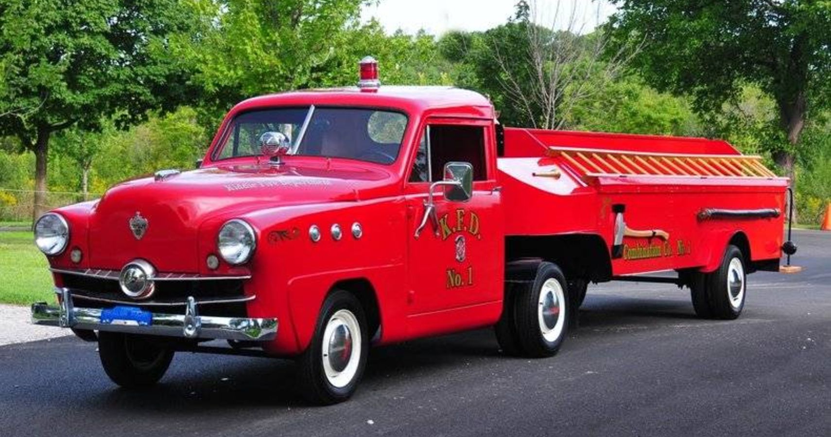 Hemmings Find: 1951 Crosley Kiddie Fire Truck Amusement Park Ride