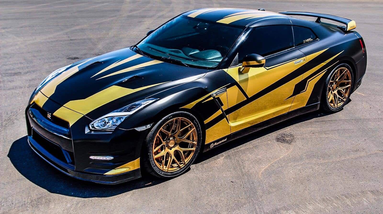 15 Photos Of Supercar Vinyl Wraps That Paid Off