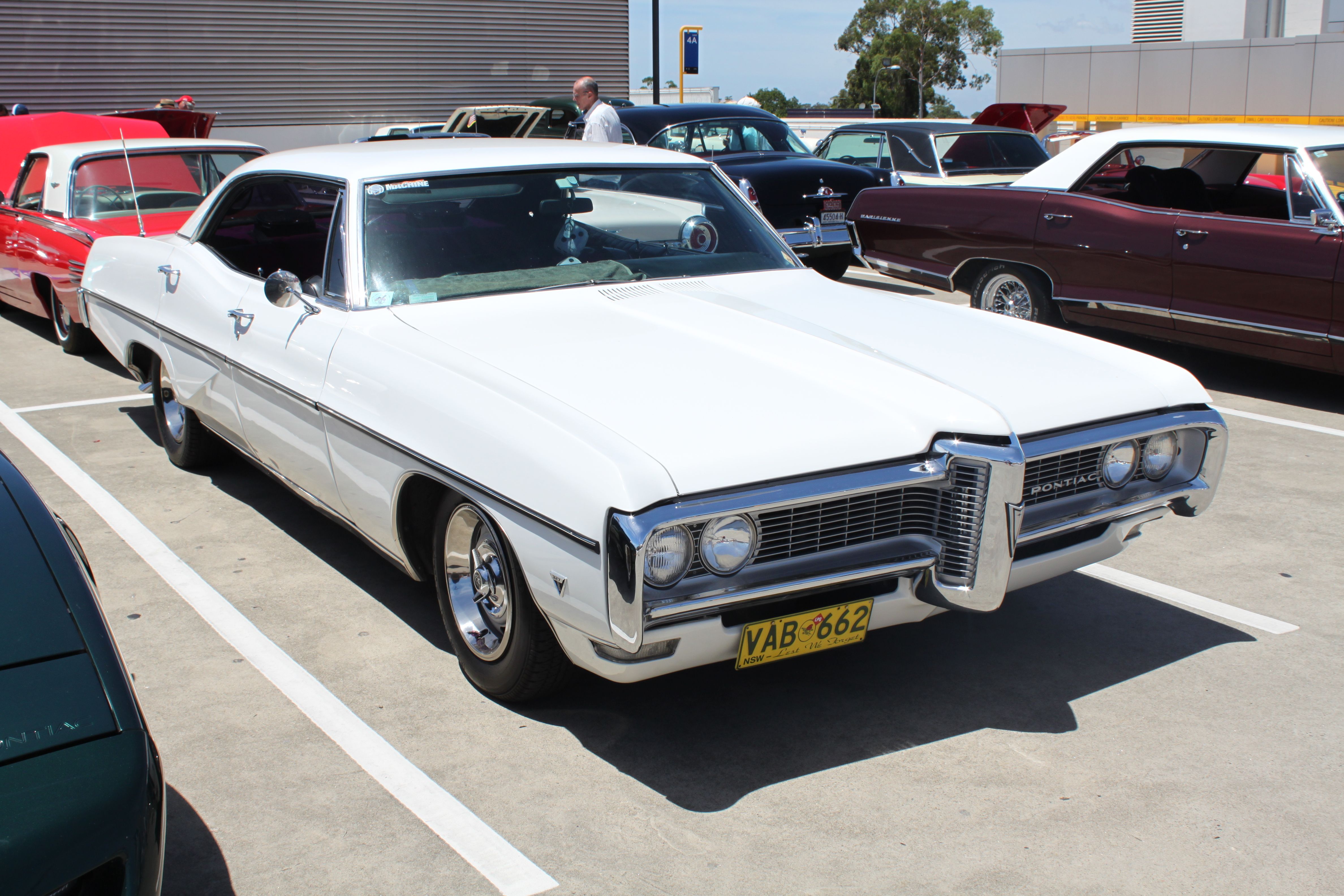 Snoop Dogg Once Gave Kobe Bryant A 1967 Pontiac Parisienne Convertible