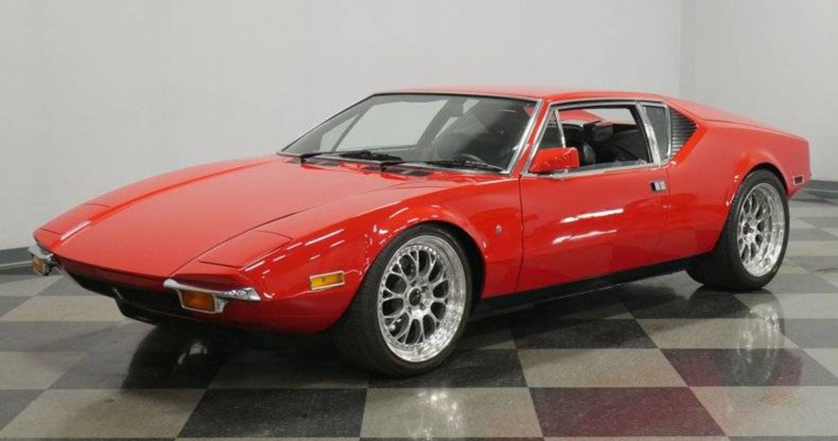 Hemmings Find: 1972 DeTomaso Pantera Restomod
