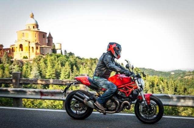 15 Street Legal Superbikes That Take Less Than 3 Seconds To 60 MPH