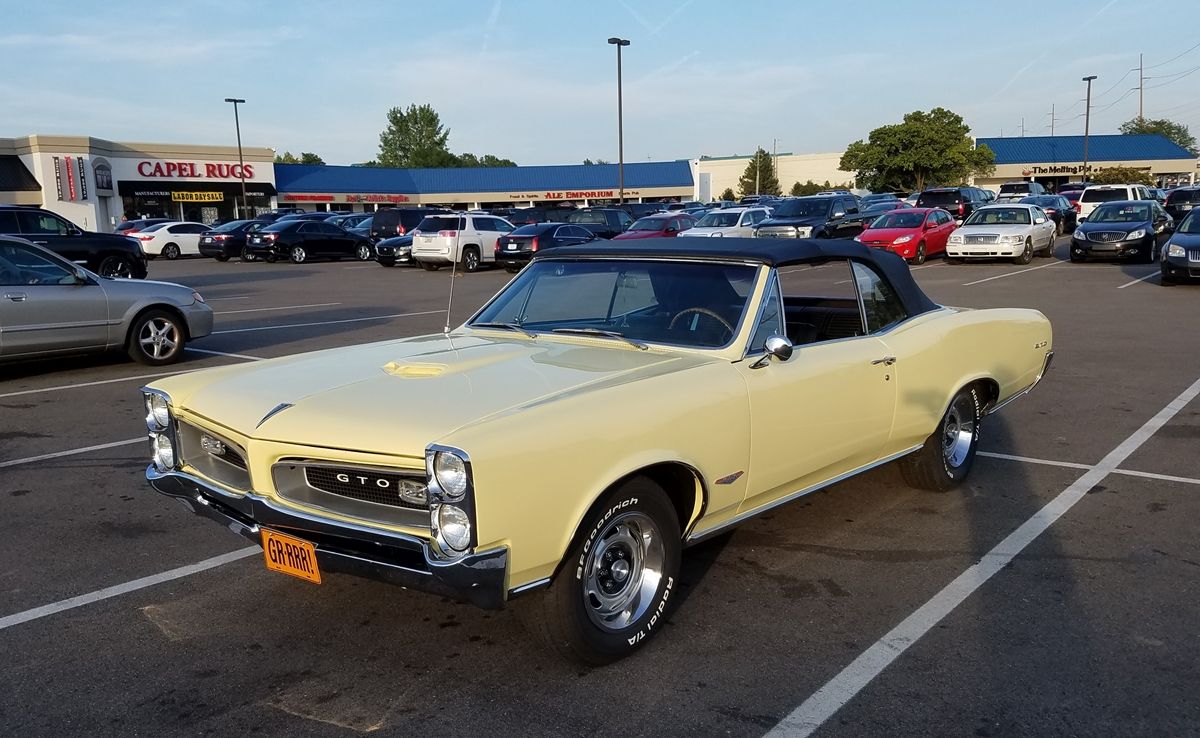 We Just Discovered These Pics Of Sick Pontiac GTOs