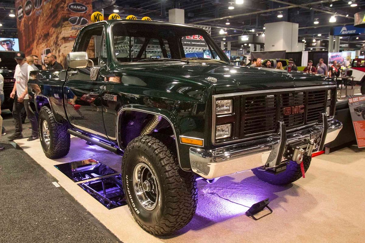 15 Sick Pics Of Modified GMC Sierra 1500s
