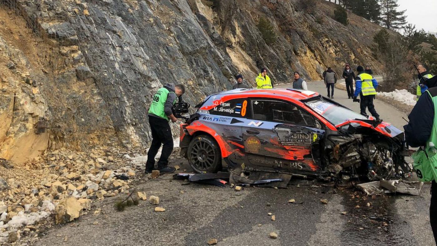 Lucky Break - 15 Scariest Motorsport Wrecks That Drivers Managed To ...