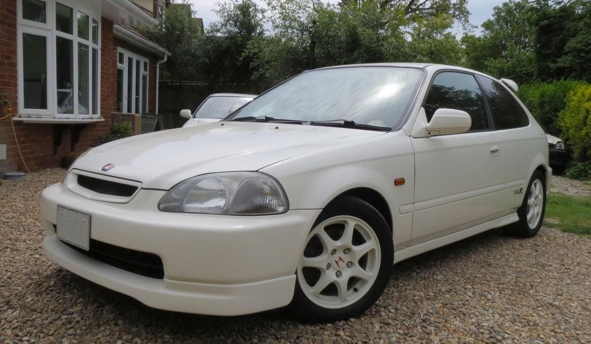 10 Things You Need To Know Before Buying A Used Honda Civic Type R