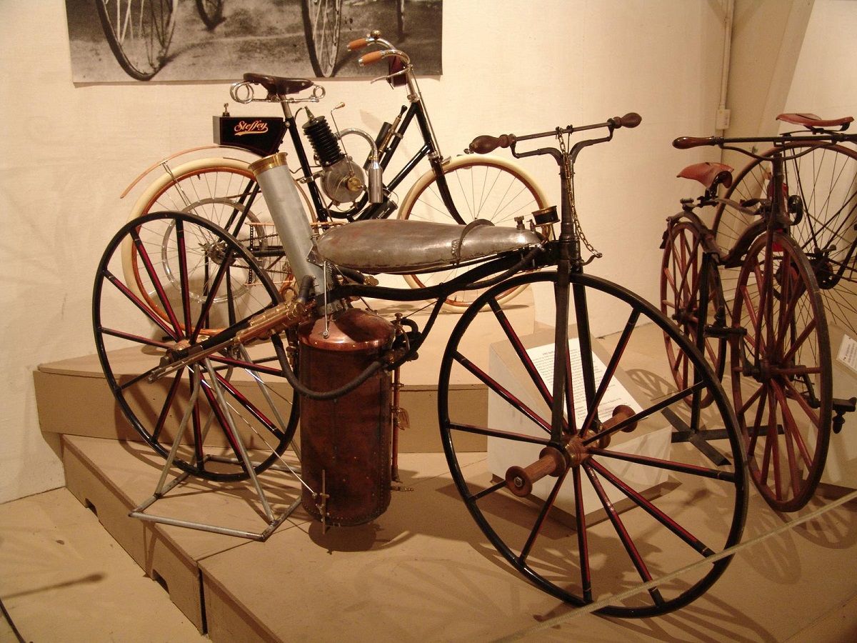 The First 16 Motorcycles Ever Produced