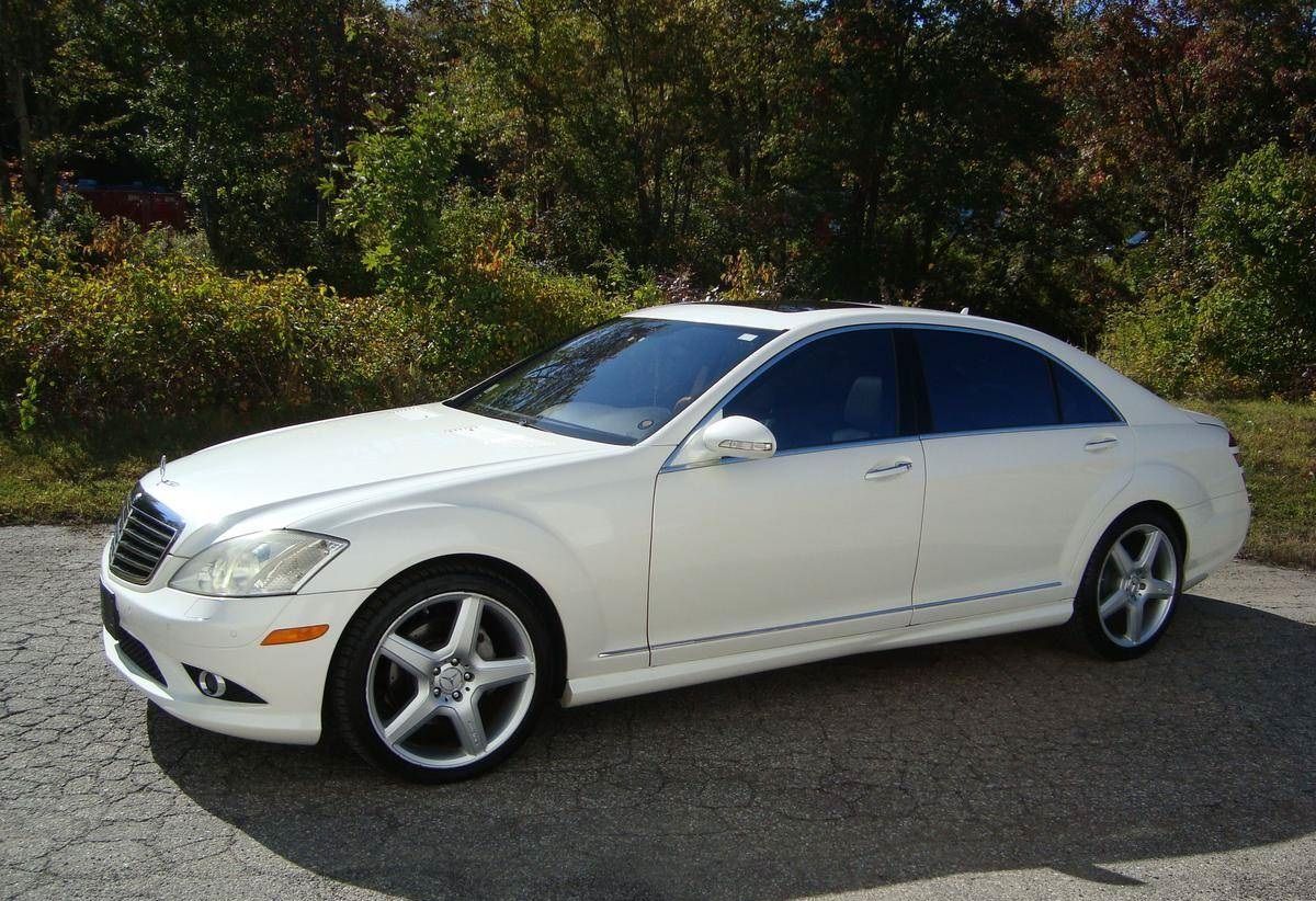 15 Rich Crime Lords And Their Cars