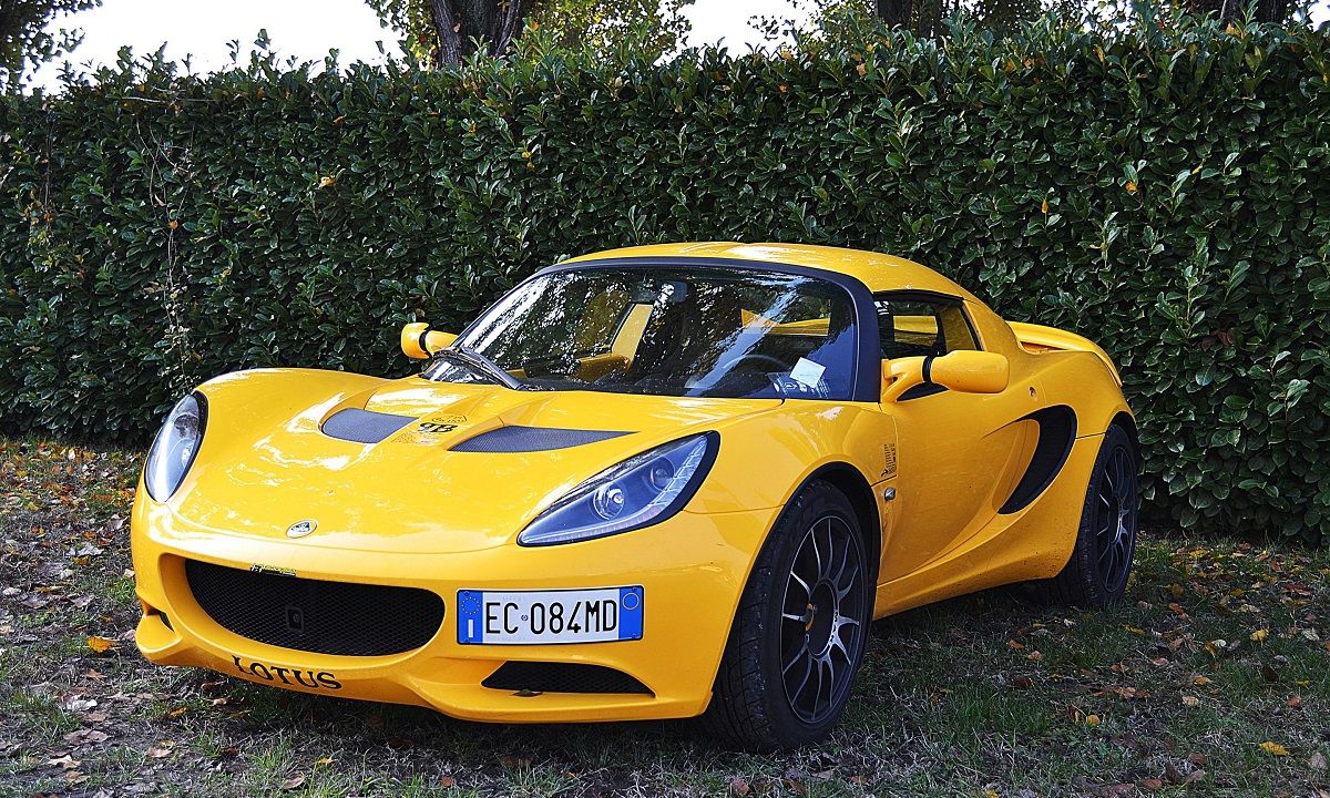 Here Are Some Of The Lightest Modern Production Cars Available