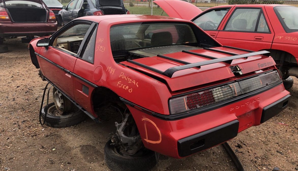 Salvage Yard Etiquette: This Is How You Get Started, Save Money, And ...