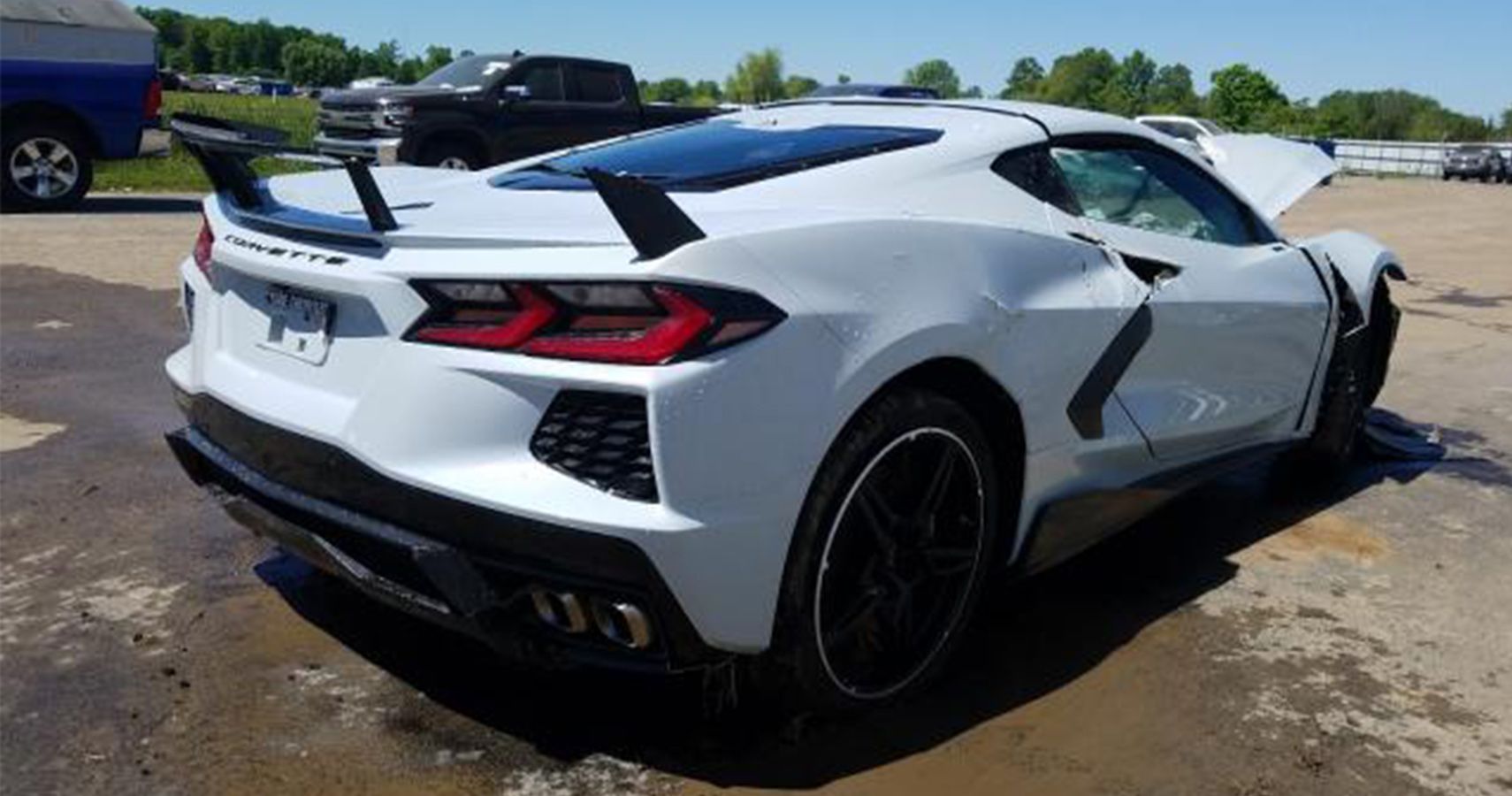 Wrecked C8 Corvette Sells For Double The Price Of A New One