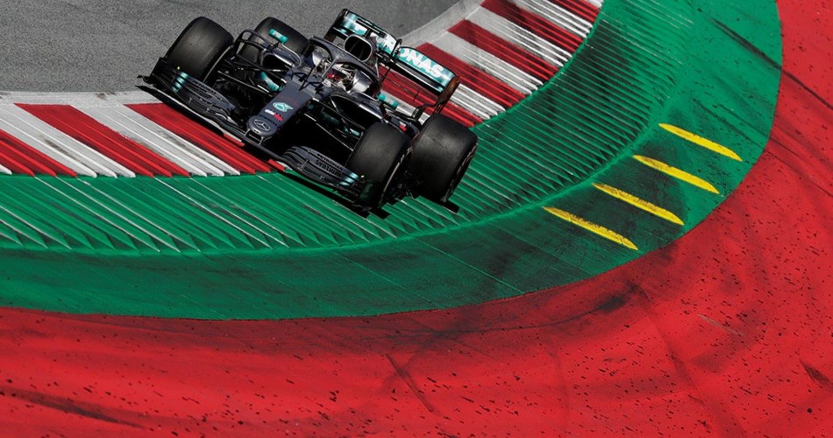 Formula 1 Back On Track In July, First 8 Races Confirmed!