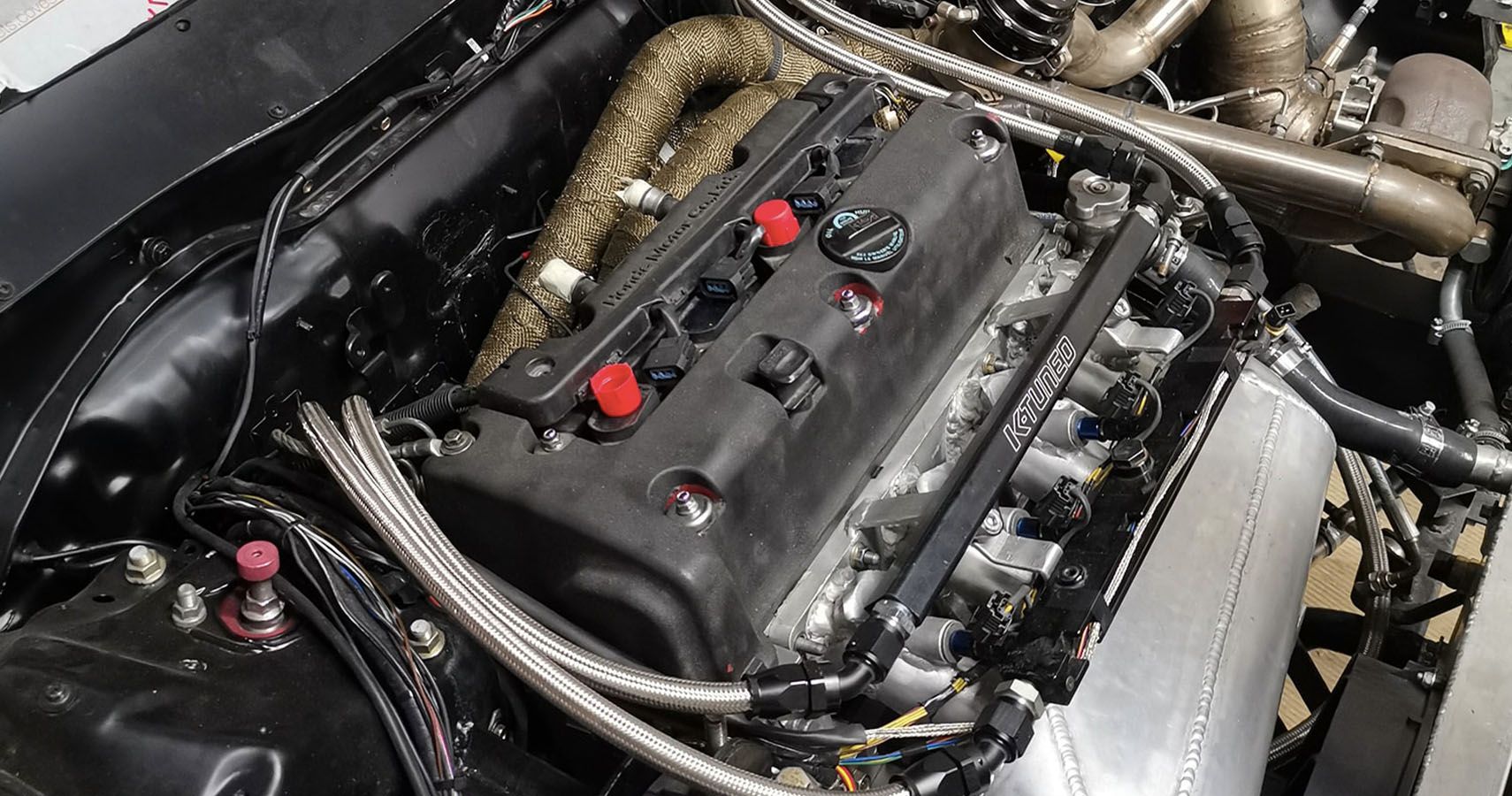 Watch An AWD Honda Civic Run A 9.92-Second Quarter-Mile