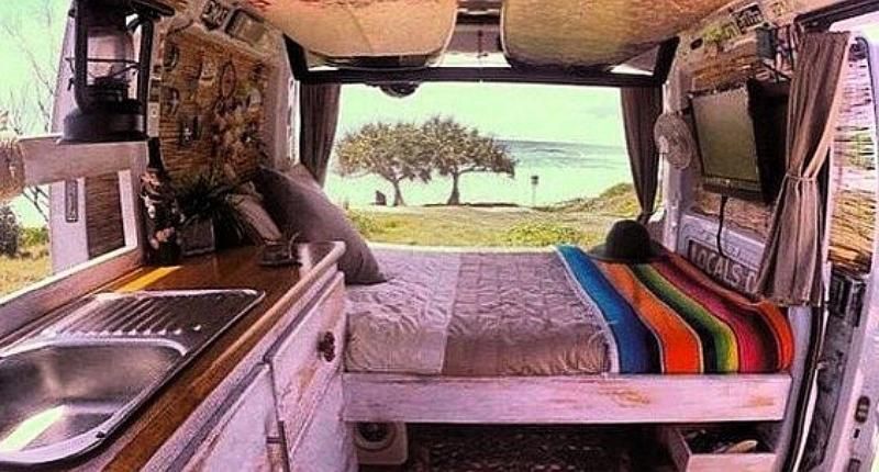 People Turned These 10 Vehicles Into Incredible Homes