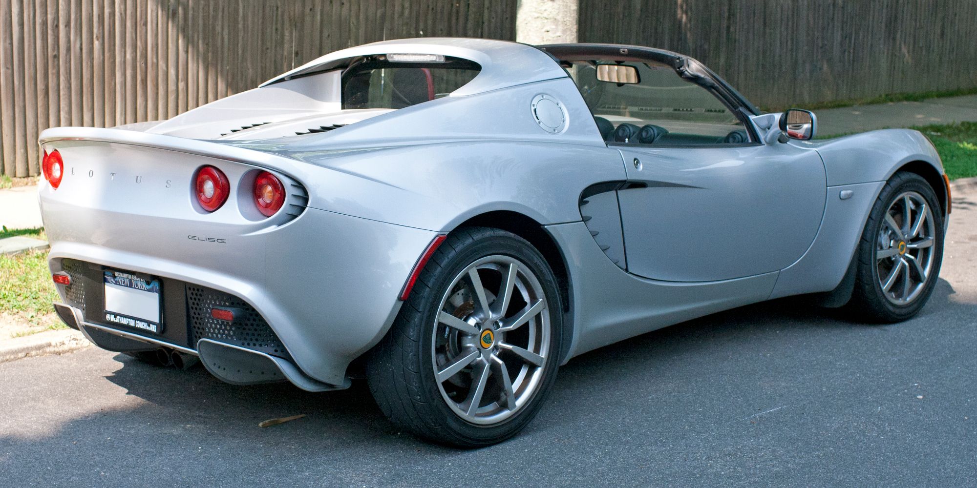 Modern Classics: 10 Cars From The 2000s You Should Invest In Now