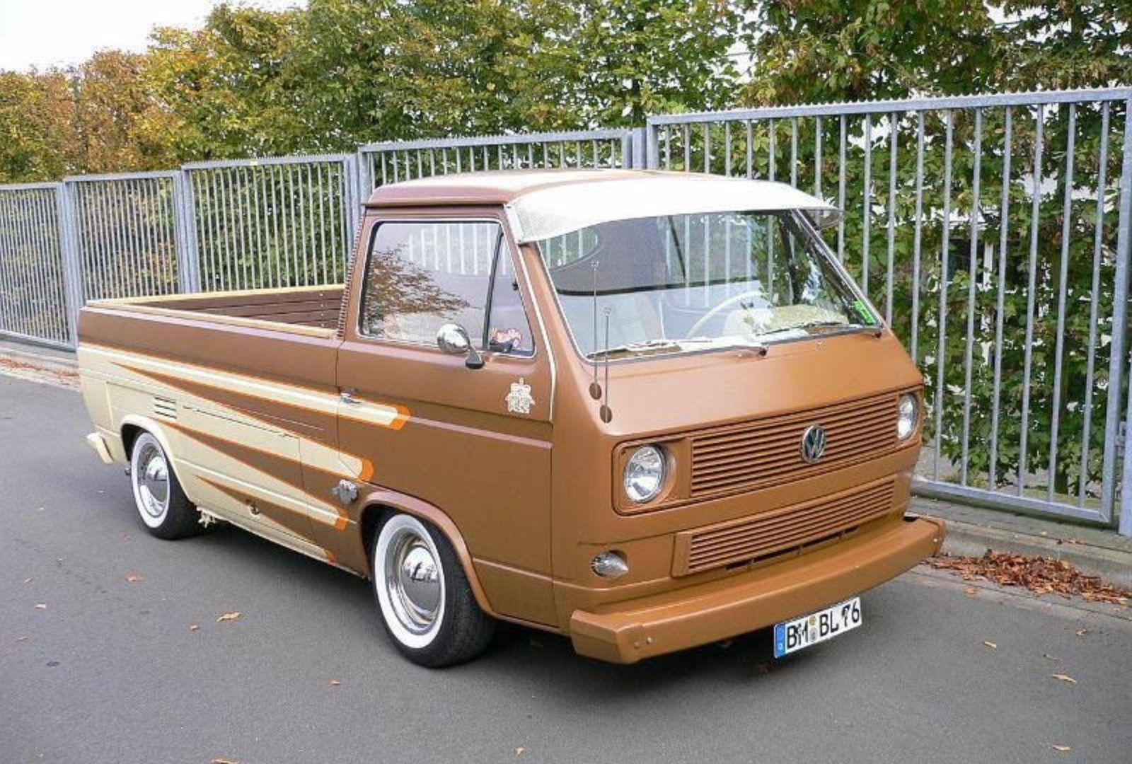 10 Slammed Trucks That Actually Look Great