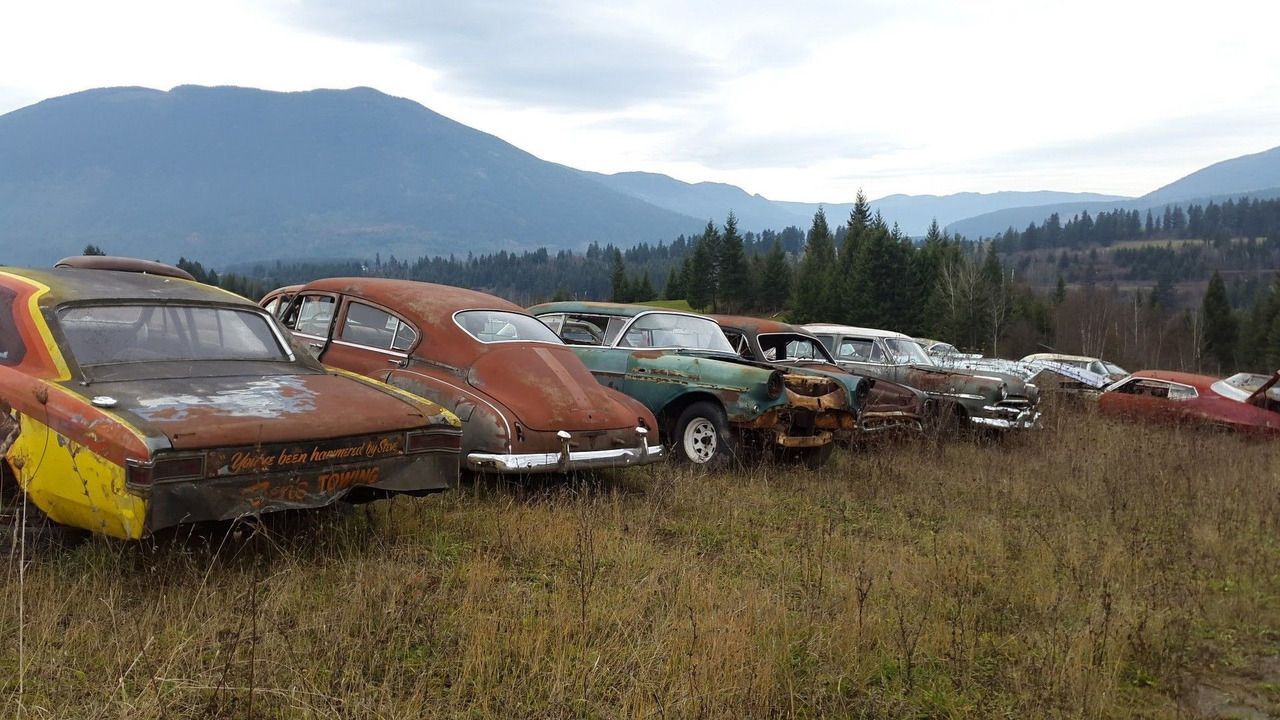 Here's What You Didn't Know About The Rust Valley Restorers