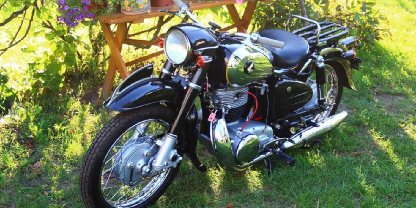 Here Are The 10 Most Beautiful Japanese Classic Motorcycles We've Ever Seen