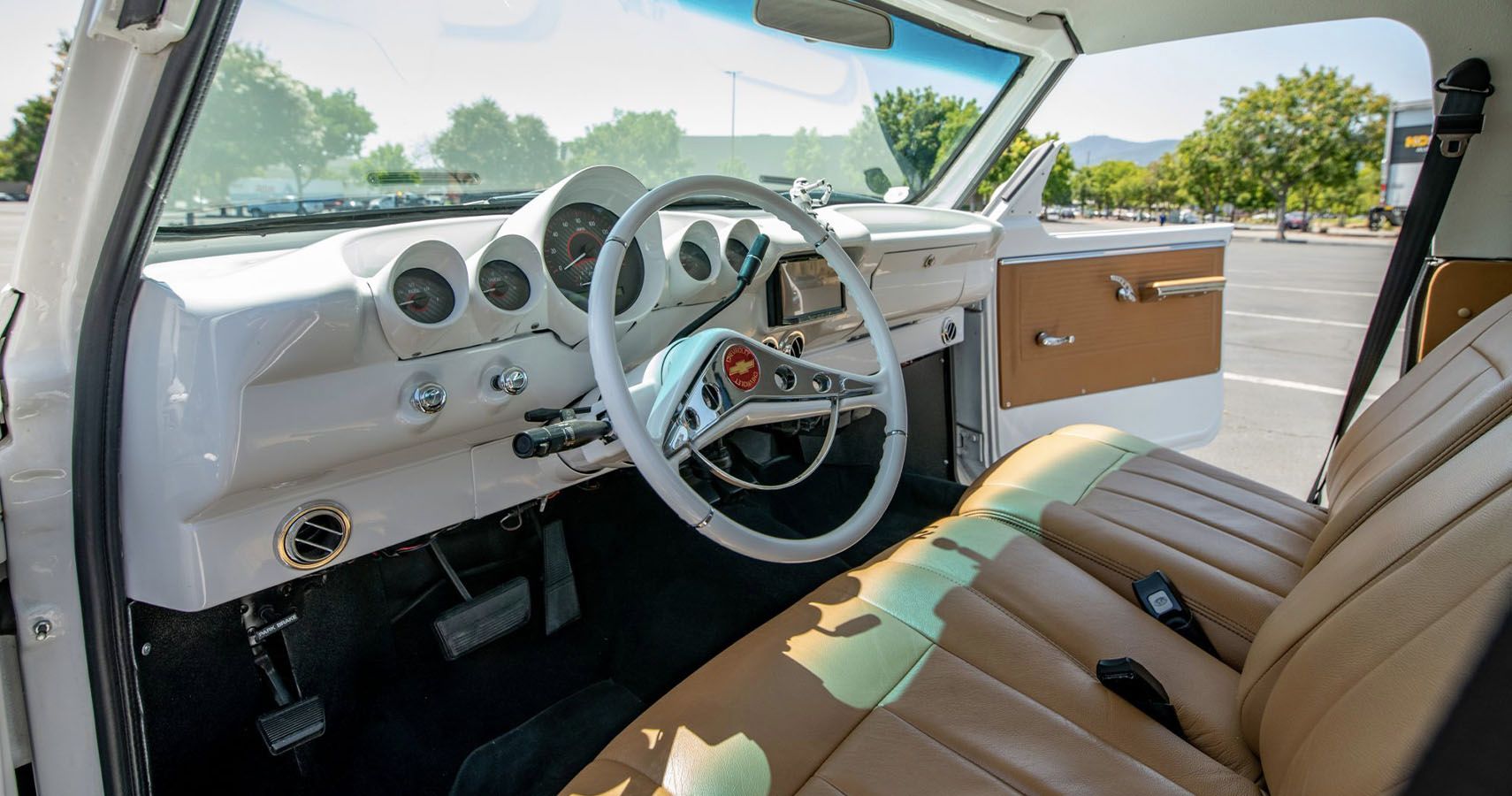 1970 GMC Jimmy Pop Top Restomod Looks Clean And Mean