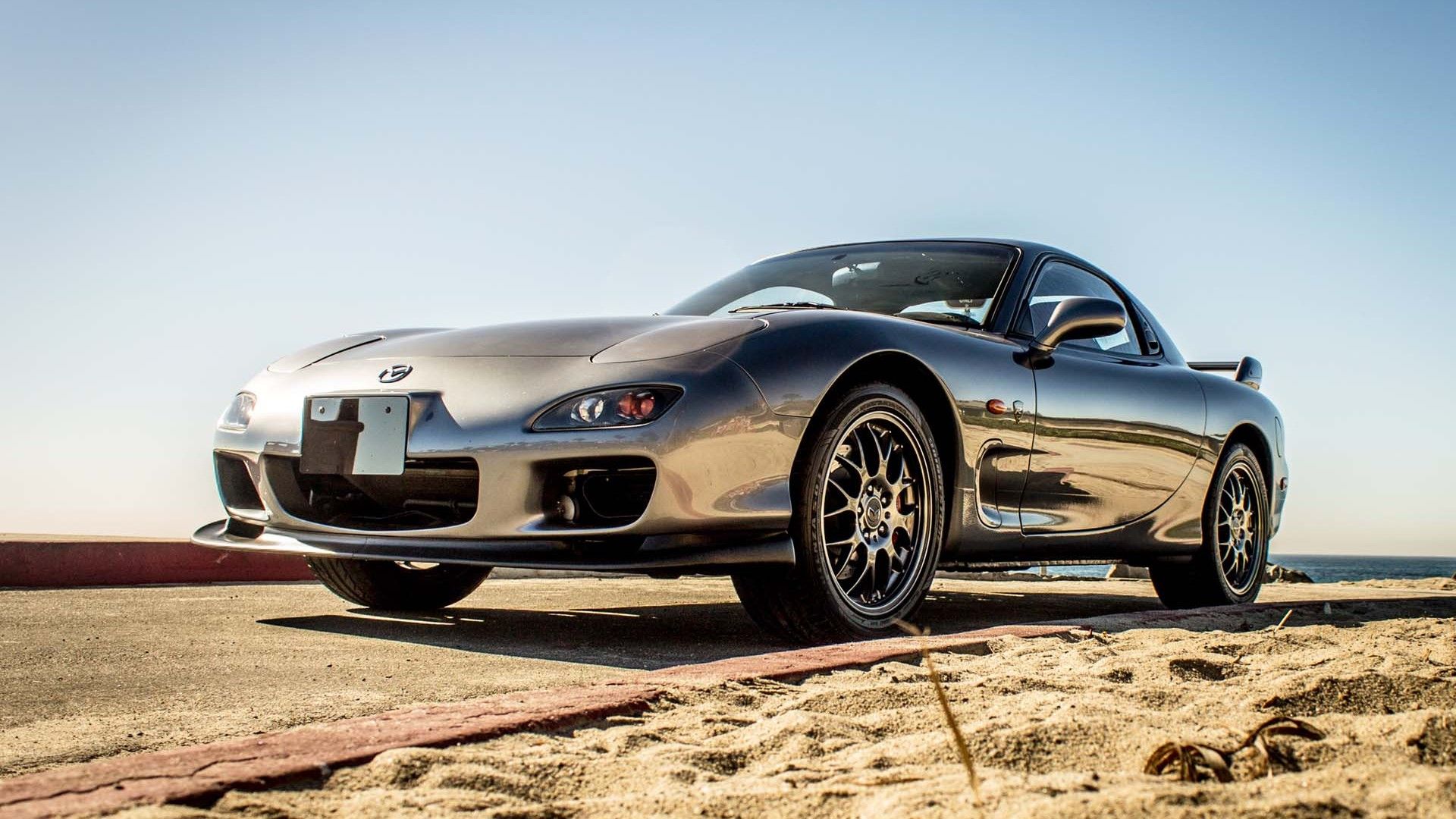 This Is How Much Old Mazda RX-7s Are Worth Today