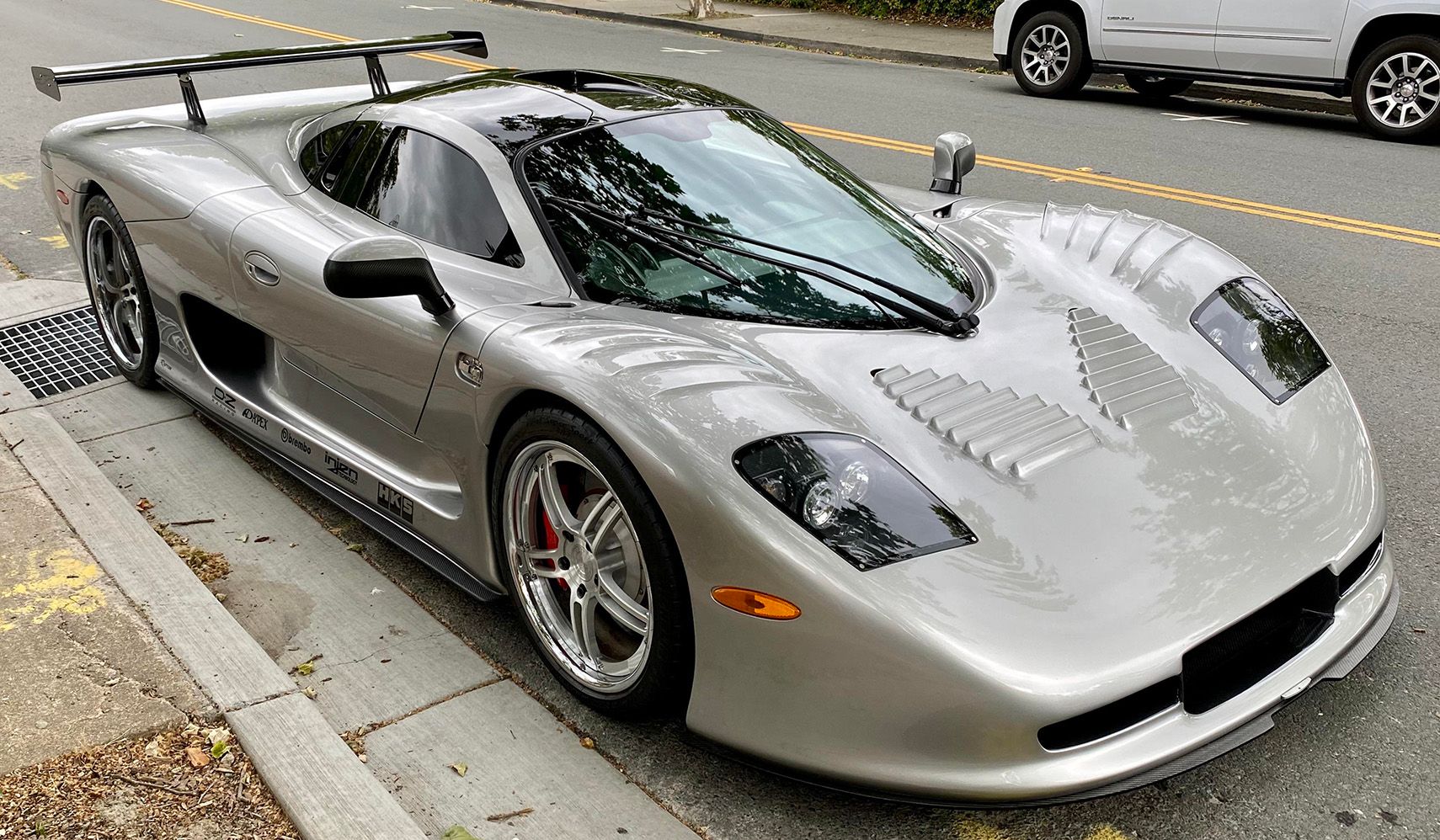 10 Coolest Obscure Sports Cars We Didn't Know We Needed