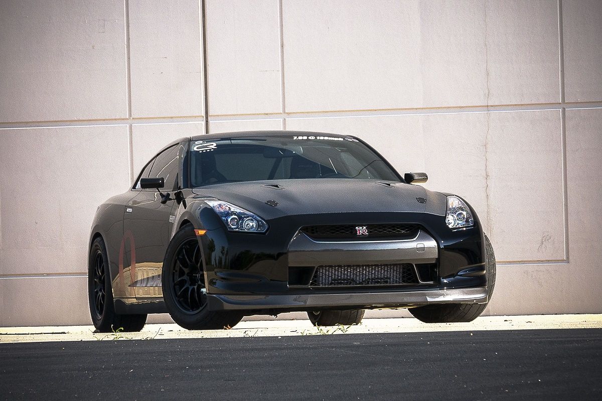 These Cars Can Go From 0 To 60 In Under 2 Seconds