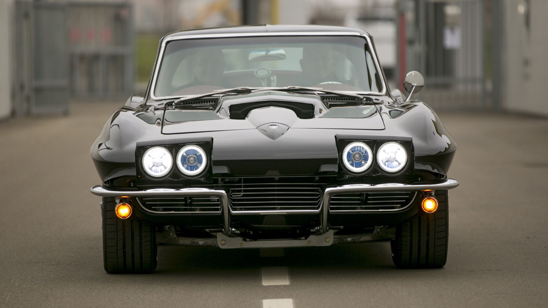 The 10 Greatest Classic Corvette Restomods We've Ever Seen