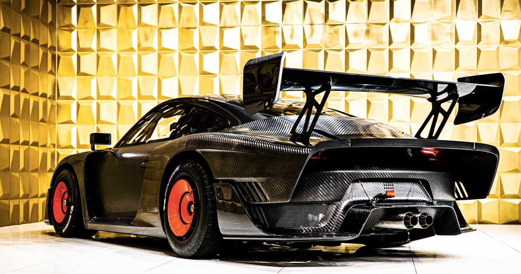 37-Mile Fully Carbon Fiber Porsche 935 Already On The Blocks